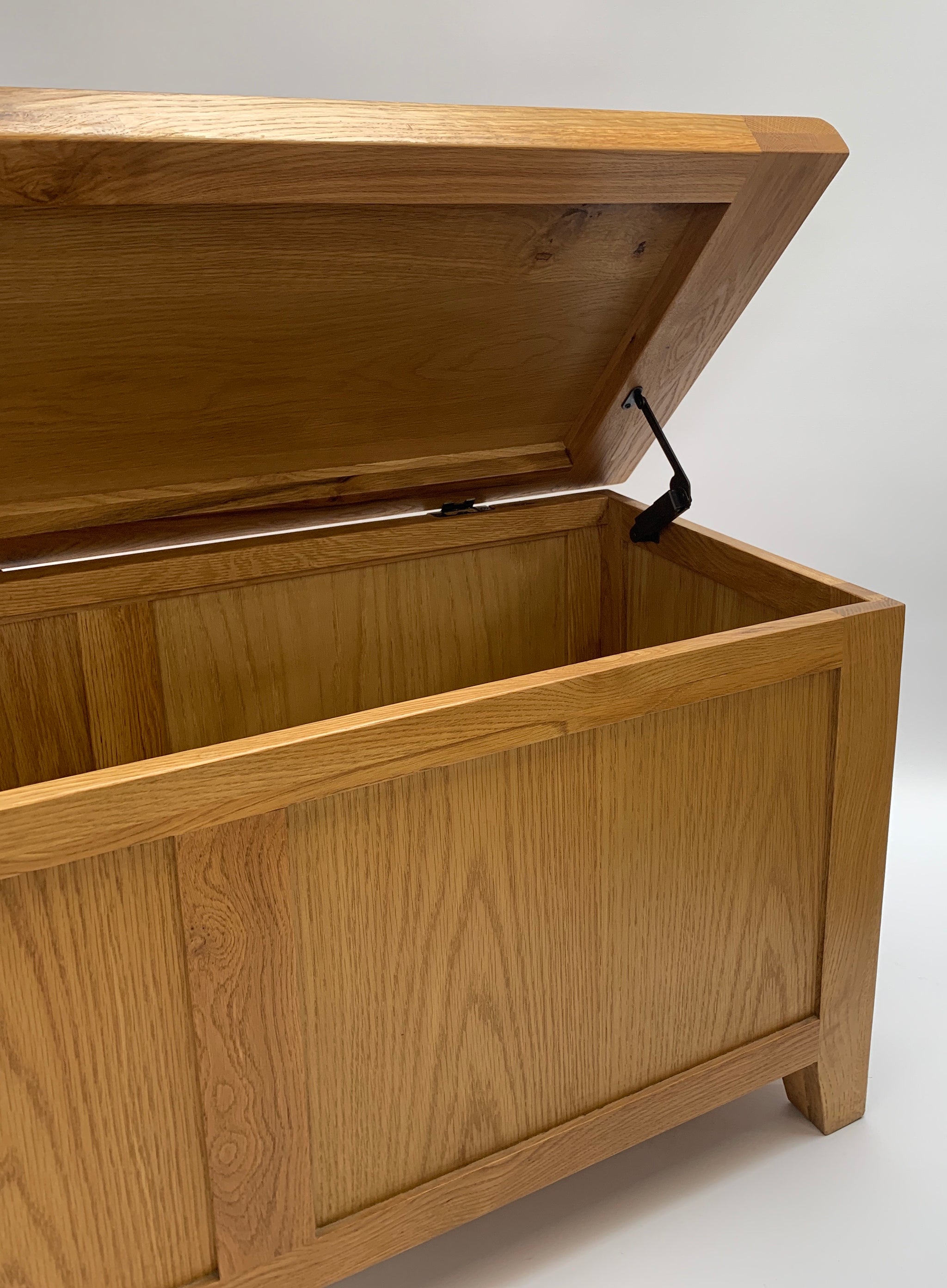 Rustic Blanket Box - Price Match Guarantee And Free Mainland Delivery